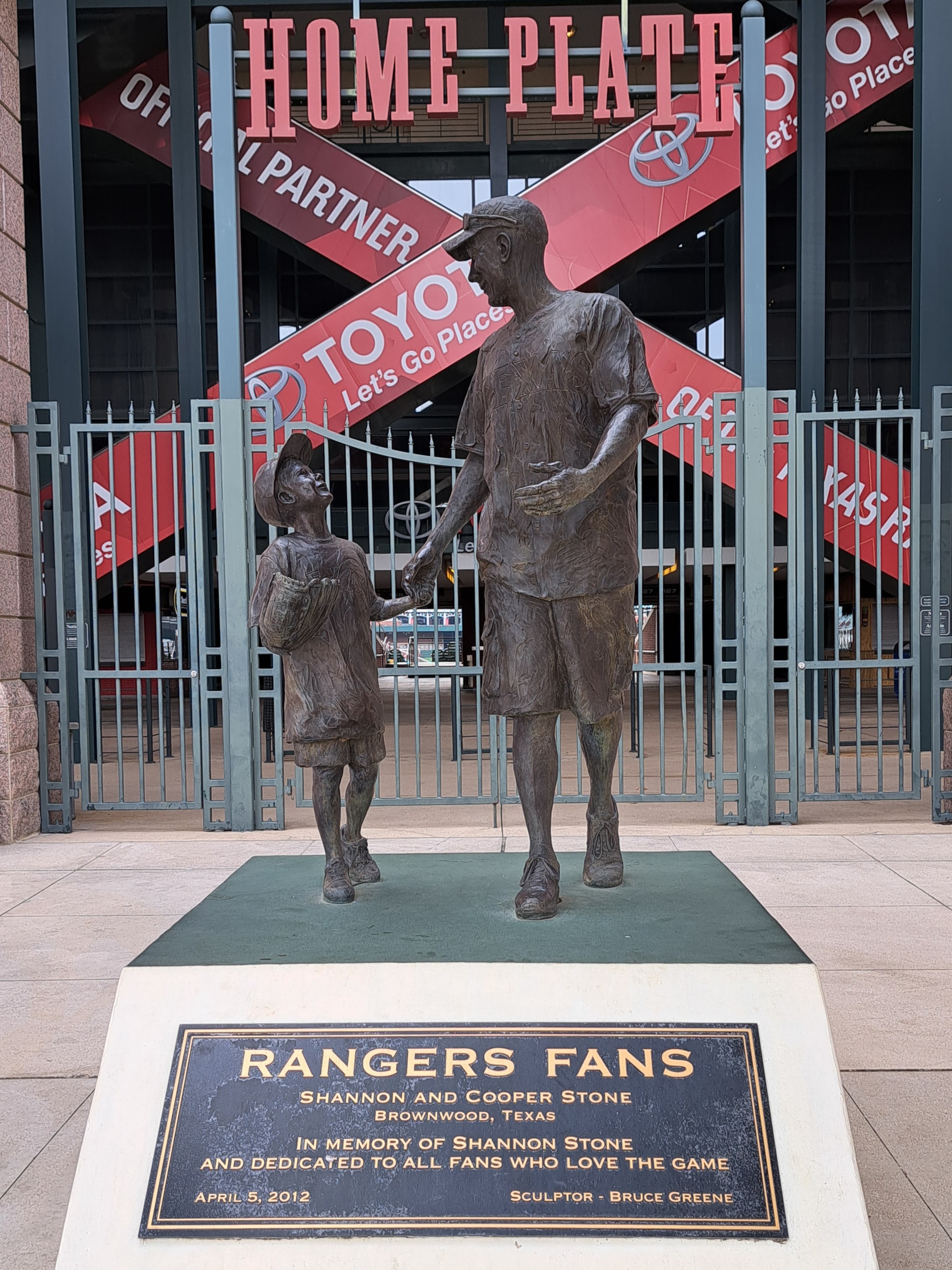 In Memory of Shannon Stone: Texas Rangers Fan, Firefighter, and Devoted ...